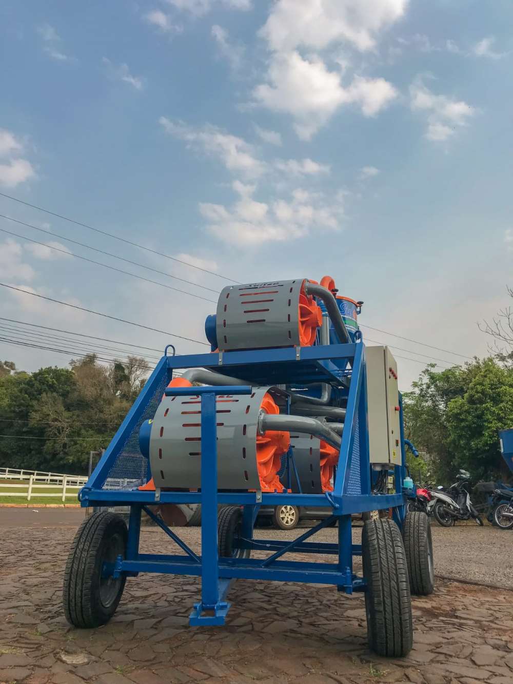 Sugador Suga/empurra Brst 4500 - Ano: 2023 - R$162000 - Agroads