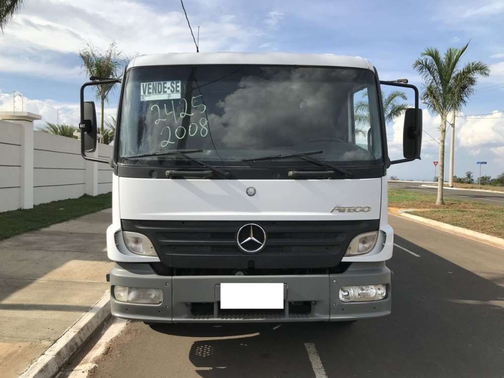 Mercedez- Benz Atego 2425 - Ano: 2008 - R$110000 - Agroads