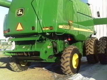 John Deere 9660 Sts - Ano: 2004 - R$60000 - Agroads