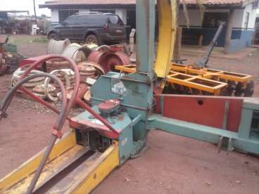 Ensiladeira Jf 90 Z10 - Ano: 2000 - R$6000 - Agroads