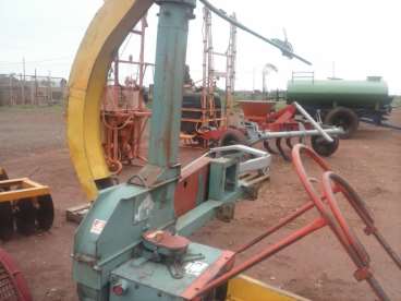 Ensiladeira Jf 90 Z10 - Ano: 2000 - R$6000 - Agroads