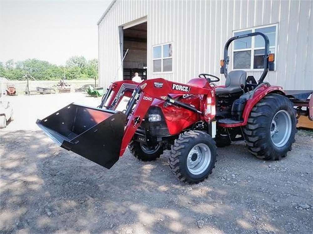 Trator Case Ih Farmall 45 - Ano: 2018 - R$12000 - Agroads