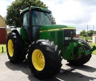 Tractor John Deere 7710 - Ano: 2001 - R$36000 - Agroads