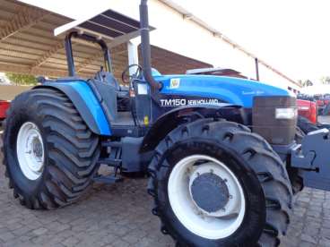 Trator Nh Tm 150 4x4 - Ano 2001 - Ano: 2001 - Agroads