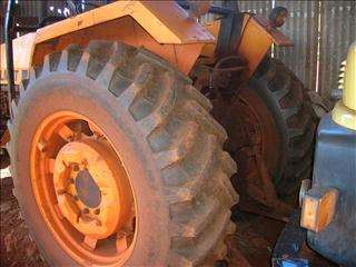 Trator Valmet 985 - 90/90 - Ano: 1990 - R$30000 - Agroads