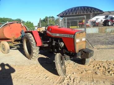 Tratores Mf -250/2 1999 - Ano: 1999 - R$25000 - Agroads
